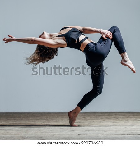 Young Beautiful Dancer Posing Studio Stock Photo (Edit Now) 590796680 ...