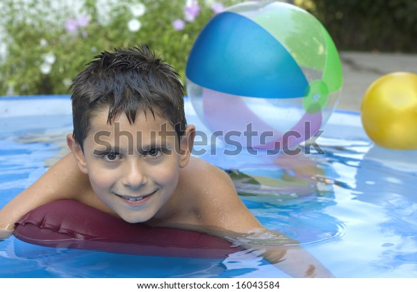 Young Boy Pool Stock Photo 16043584 | Shutterstock