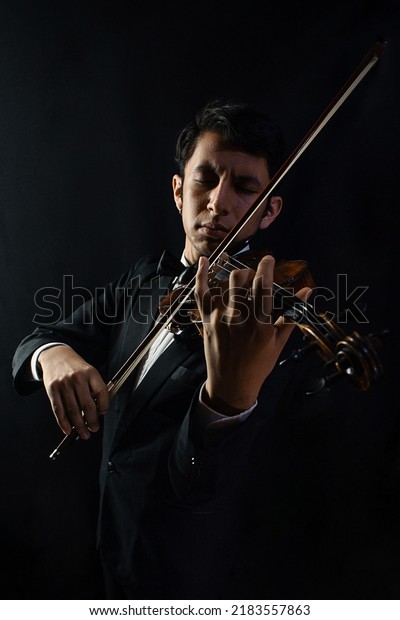 Young Man Playing Violin Dramatic Light Stock Photo 2183557863 ...