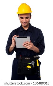 2,071 Construction worker with mobile device Images, Stock Photos ...