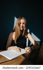 1,930 Home working mexico Images, Stock Photos & Vectors | Shutterstock