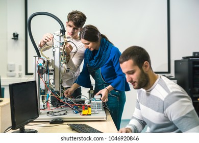 9,378 Electronic engineering students Images, Stock Photos & Vectors ...