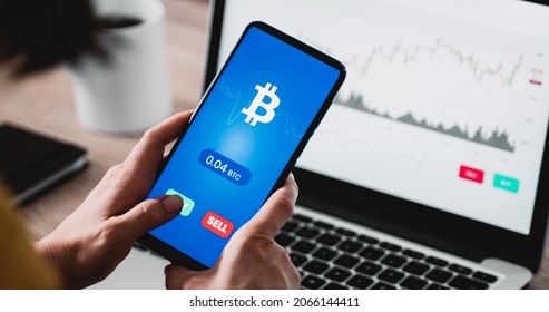 30,563 Bitcoin phone Images, Stock Photos & Vectors | Shutterstock