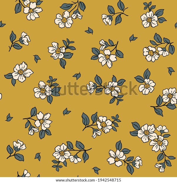 Beautiful Vintage Floral Pattern Small Realistic Stock Vector (Royalty ...