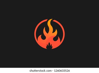 Fire Flame Negative Space Vector Logo: เวกเตอร์สต็อก (ปลอดค่าลิขสิทธิ์ ...