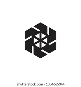 584 Fraction logo Images, Stock Photos & Vectors | Shutterstock