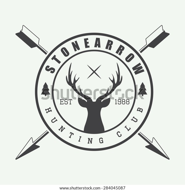 Hunting Logo Vintage Style Vector Illustration: เวกเตอร์สต็อก (ปลอดค่า ...
