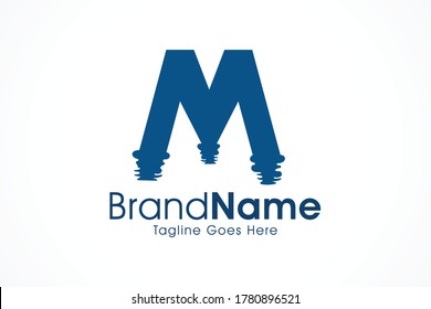 Letter M Water Reflection Logo: เวกเตอร์สต็อก (ปลอดค่าลิขสิทธิ์ ...