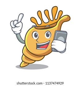 Phone Exotic Shell Character Cartoon Stock Vector (Royalty Free ...