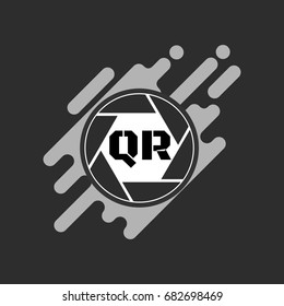 Qr Logo Stock Vector (Royalty Free) 682698469