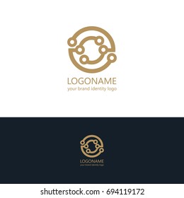 Round Connecting Logo Stock Vector (Royalty Free) 694119172 | Shutterstock
