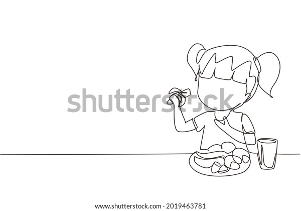 Single Continuous Line Drawing Girl Eating Stock Vector (Royalty Free ...