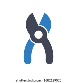 Snip Icon On White Background Stock Vector (Royalty Free) 1682129023 ...