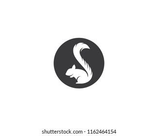 Squirrel Symbol Illustration Stock Vector (Royalty Free) 1162464154 ...