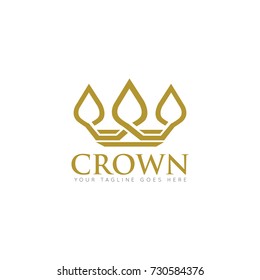 Unique Crown Logo Design Stock Vector (Royalty Free) 730584376 ...