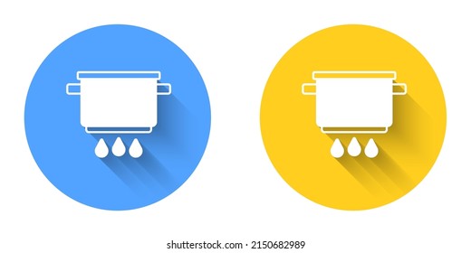 White Cooking Pot On Fire Icon Stock Vector (Royalty Free) 2150682989 ...