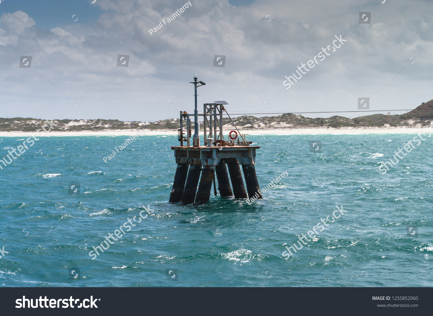581 imagens de Mooring dolphins Imagens, fotos stock e vetores ... 581 imagens de Mooring dolphins Imagens, fotos stock e vetores ...