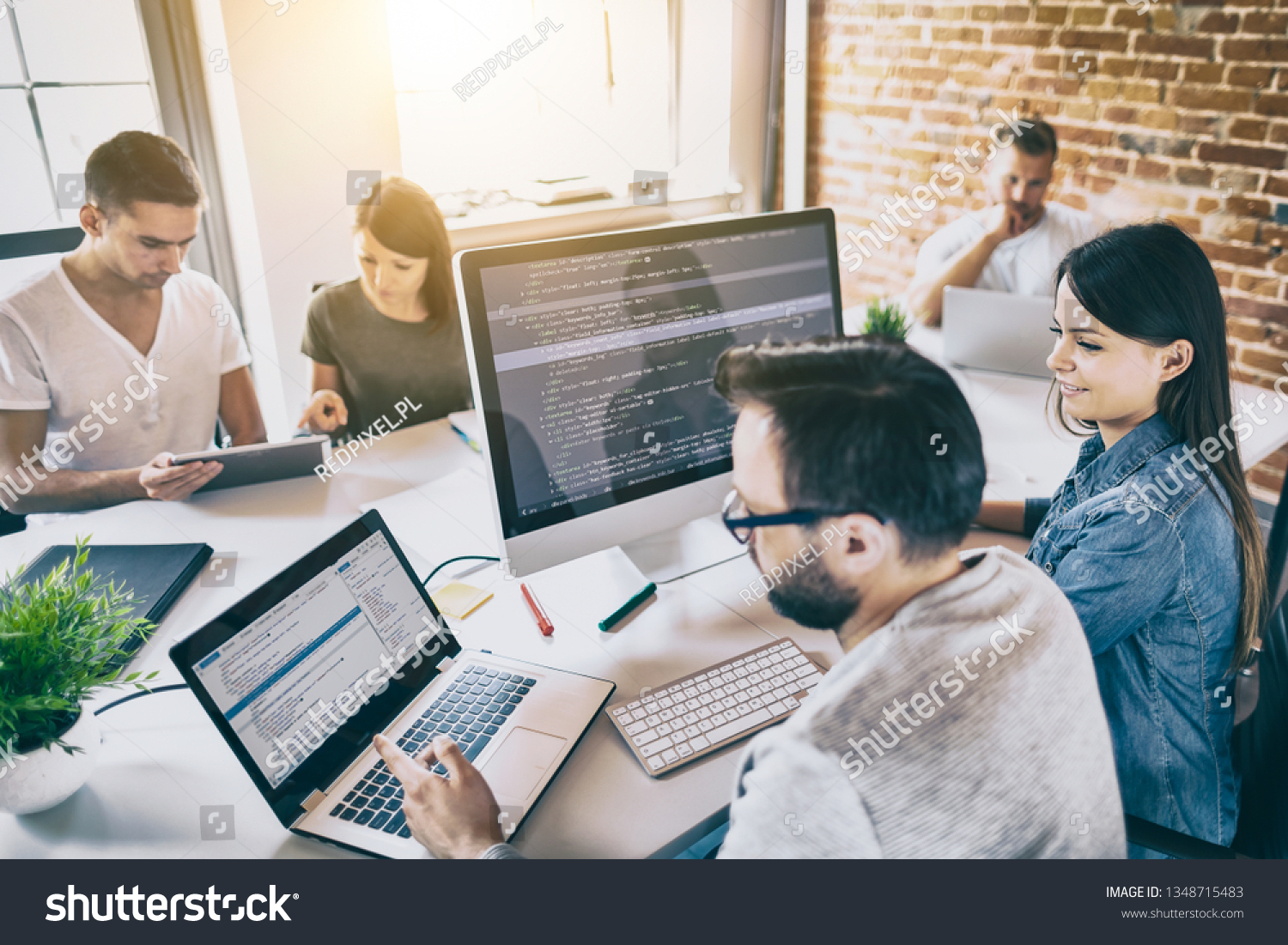 Desarrollo de tecnologías de programación y Foto de stock 1348715483 ...