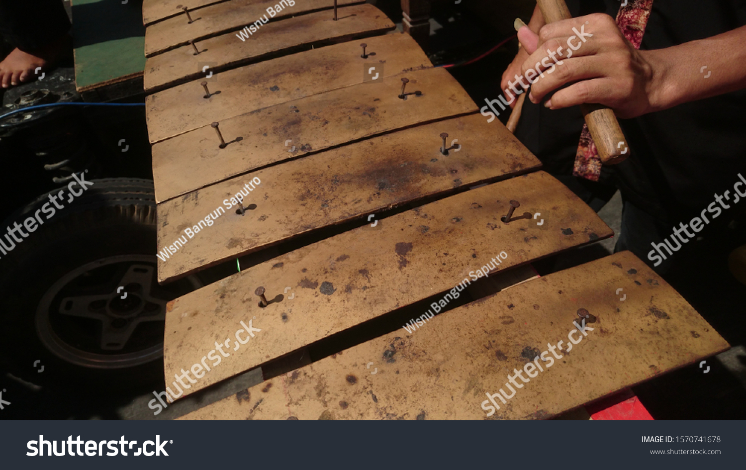 Saron One Traditional Javanese Gamelan Musical Foto De Stock 1570741678 Shutterstock
