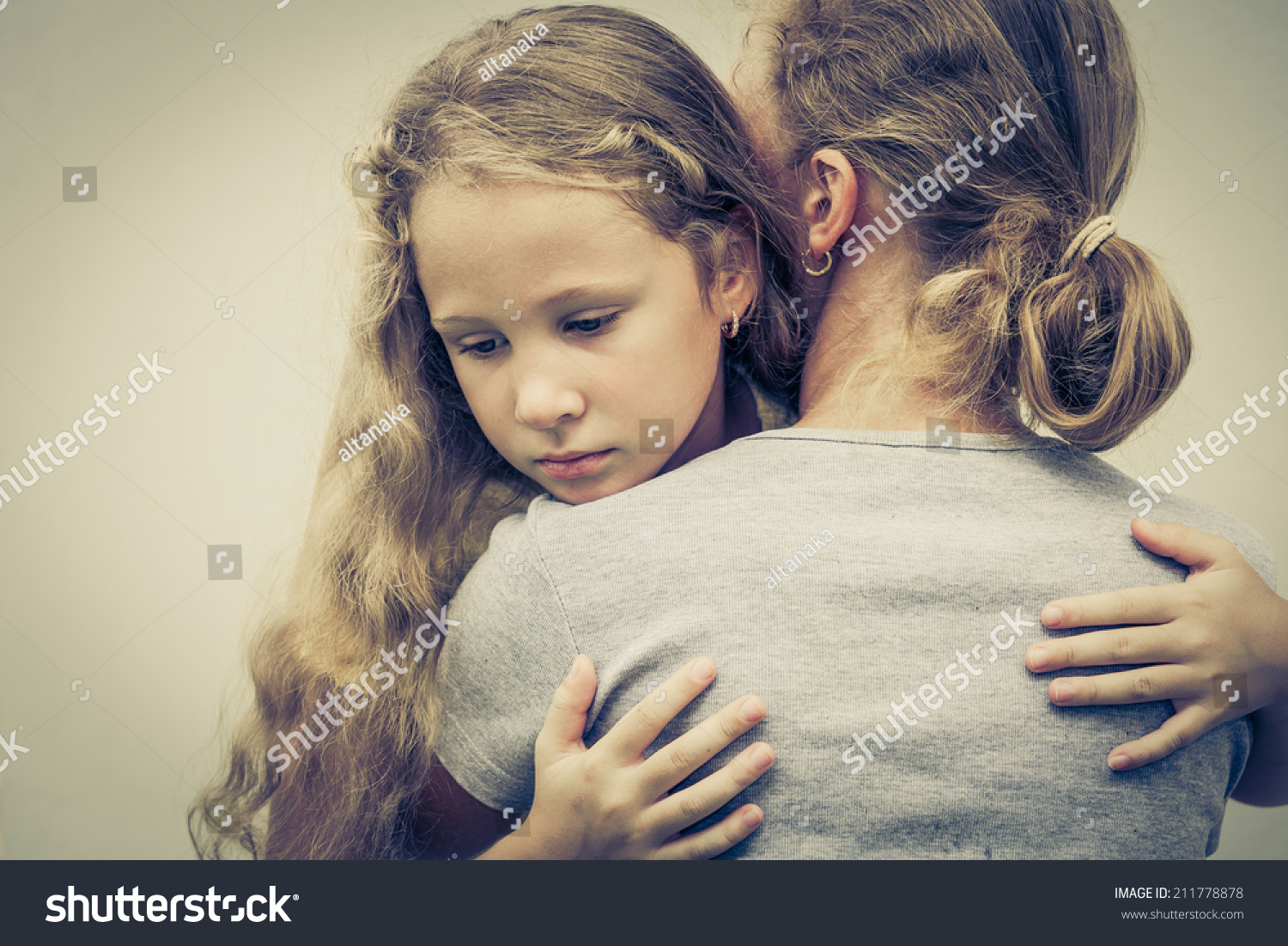 Portrait One Sad Daughter Hugging His Stock Photo 211778878 | Shutterstock Portrait One Sad Daughter Hugging His Stock Photo 211778878 | Shutterstock