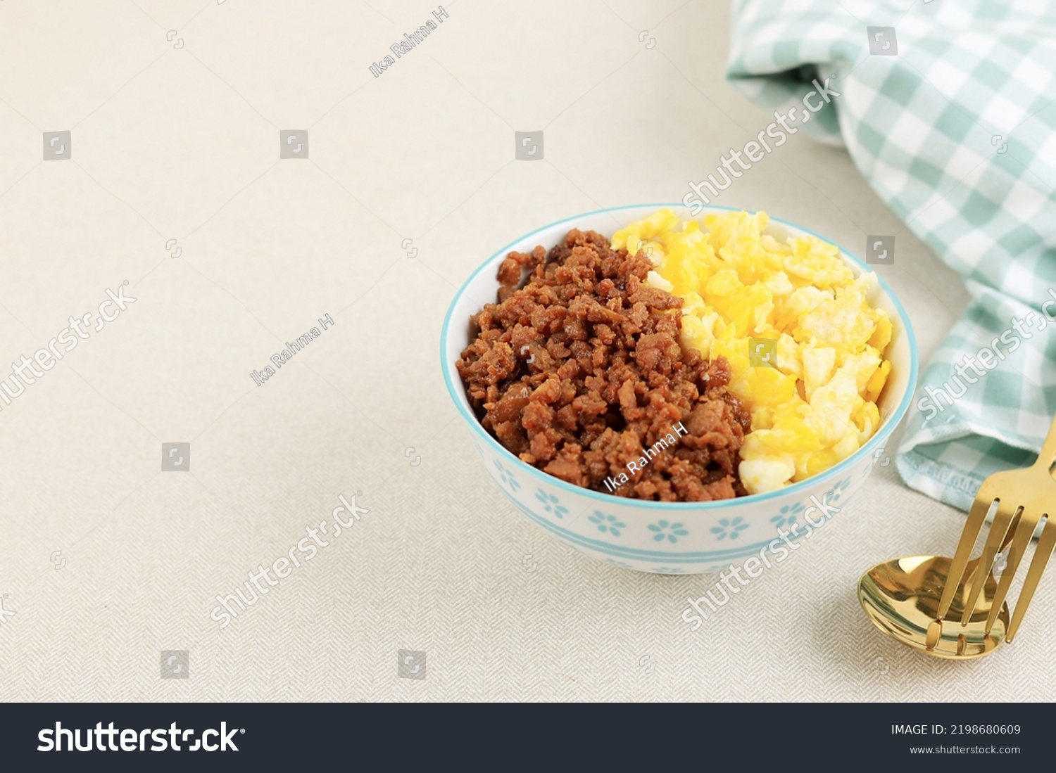 Tori Soboro Don Steam Rice Topping Stock Photo 2198680609 | Shutterstock Tori Soboro Don Steam Rice Topping Stock Photo 2198680609 | Shutterstock