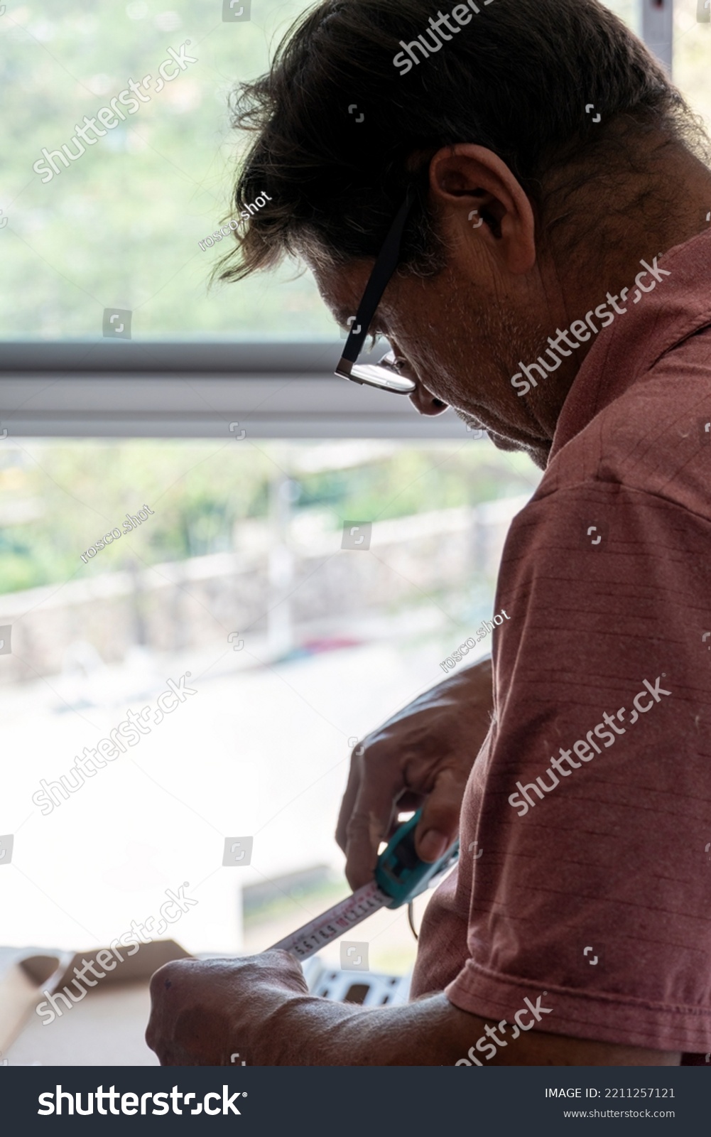Handyman Using Screwdriver Fix Window Handle Stock Photo 2211257121 ... Handyman Using Screwdriver Fix Window Handle Stock Photo 2211257121 ...
