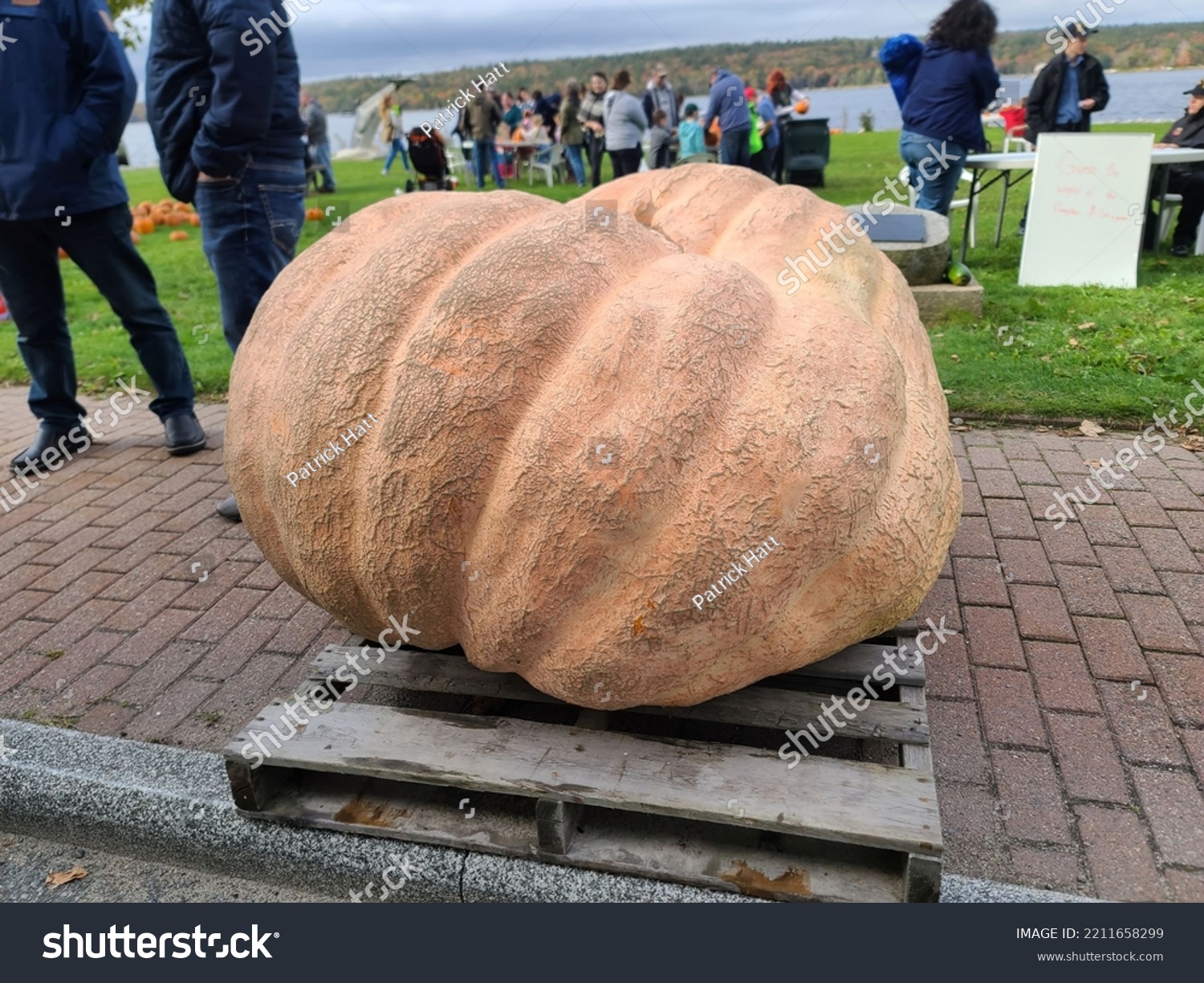 Shelburne Ns Can October 8 2022 Stock Photo 2211658299 | Shutterstock Shelburne Ns Can October 8 2022 Stock Photo 2211658299 | Shutterstock