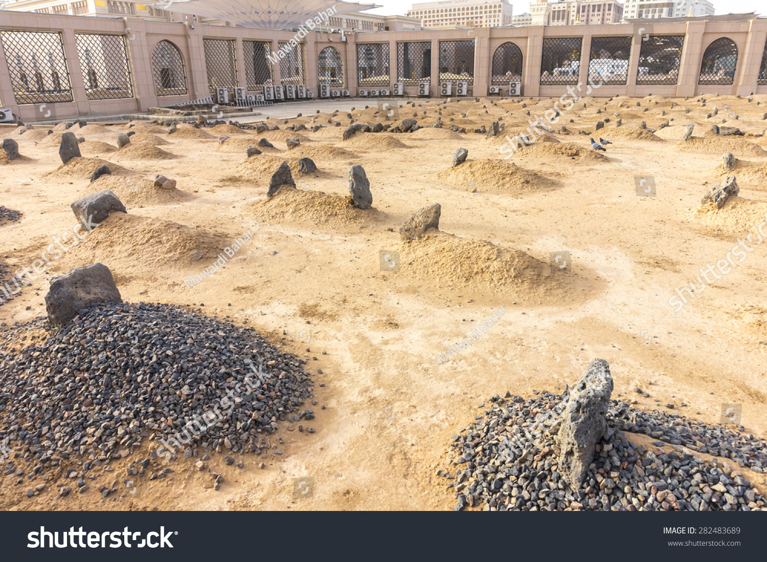 View Baqee Muslim Cemetary Masjid Mosque Stock Photo 282483689 ... View Baqee Muslim Cemetary Masjid Mosque Stock Photo 282483689 ...