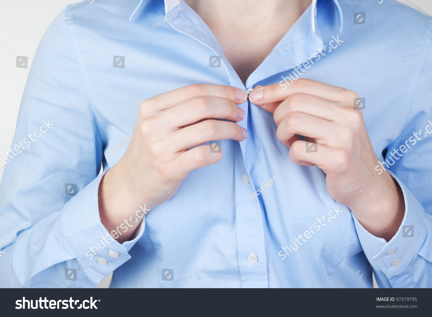 1706 Imágenes De Unbuttoned Shirt Button Imágenes Fotos Y Vectores De Stock Shutterstock