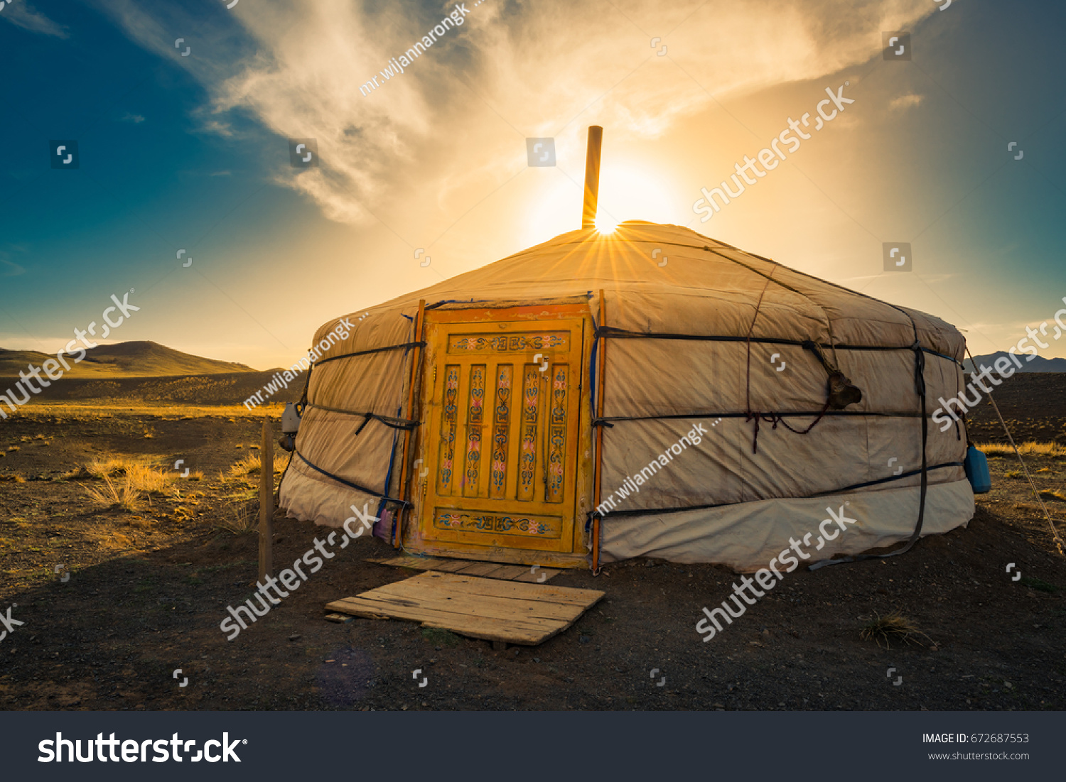 5,167 Mongolian yurts Images, Stock Photos & Vectors | Shutterstock