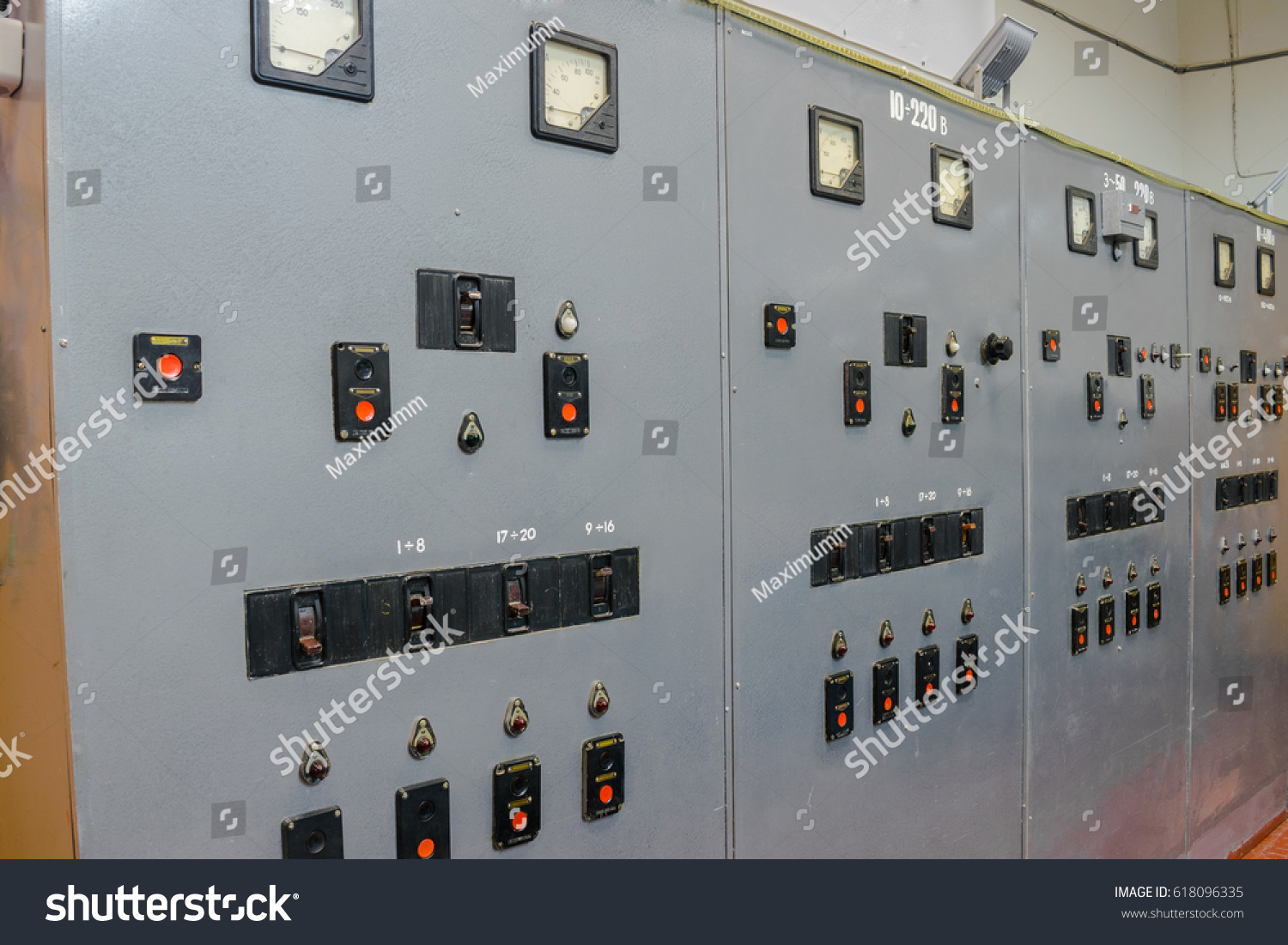 Power Distribution Switchboard Electronic Control Panel Stock Photo ...