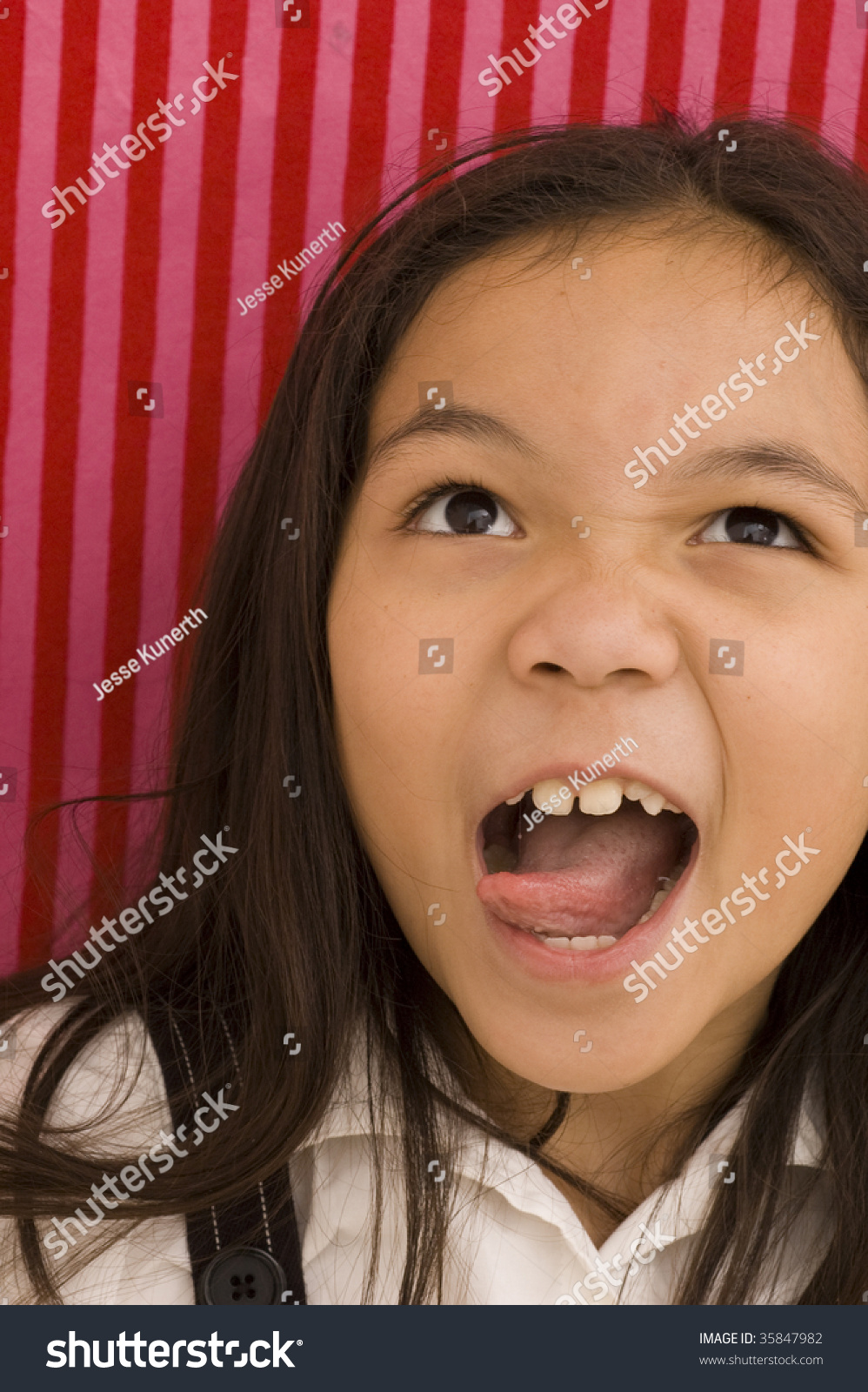 Asian Girl Making Ugly Face Foto De Stock Editar Ahora 35847982 Shutterstock