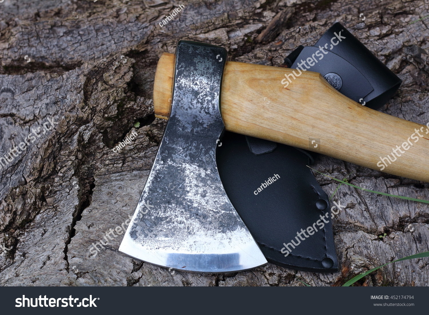 Axe Stock Photo 452174794 - Shutterstock