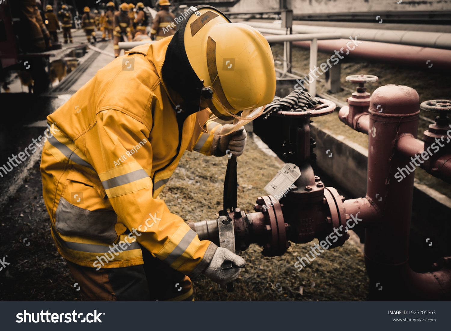 Basic Fire Fighting Evacuation Fire Drill Stock Photo 1925205563 ...