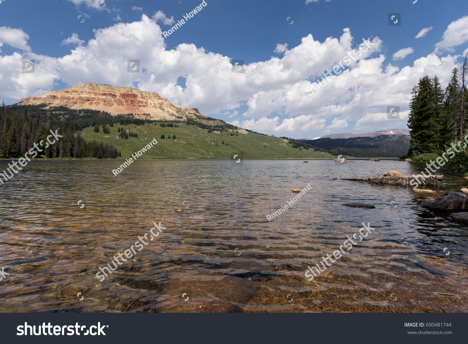 Beartooth Lake Stock Photo (Edit Now) 690481744
