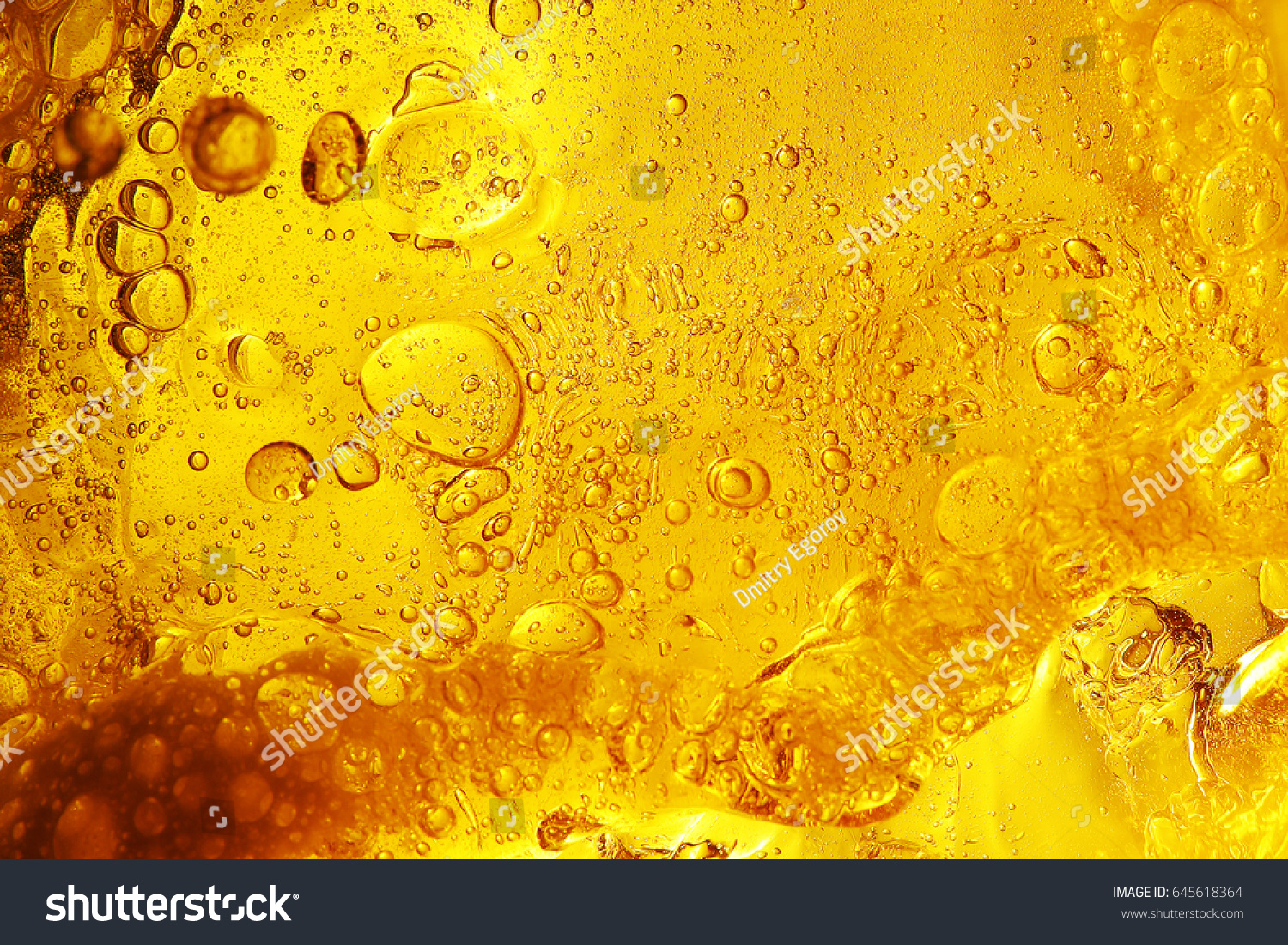 Beer Bubbles Texture Stock Photo 645618364 | Shutterstock