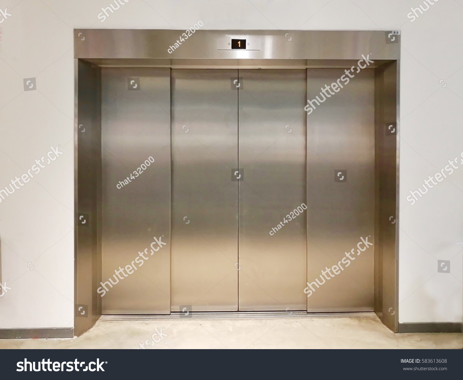 1,284 Big elevator lift Images, Stock Photos & Vectors | Shutterstock