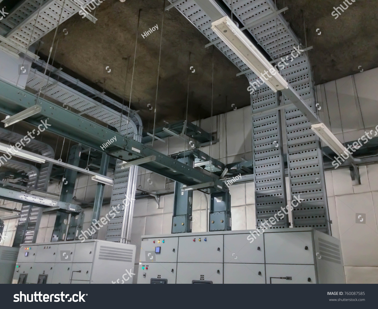 Cable Tray Material Support Electrical Cable ภาพสต็อก 760087585 ...
