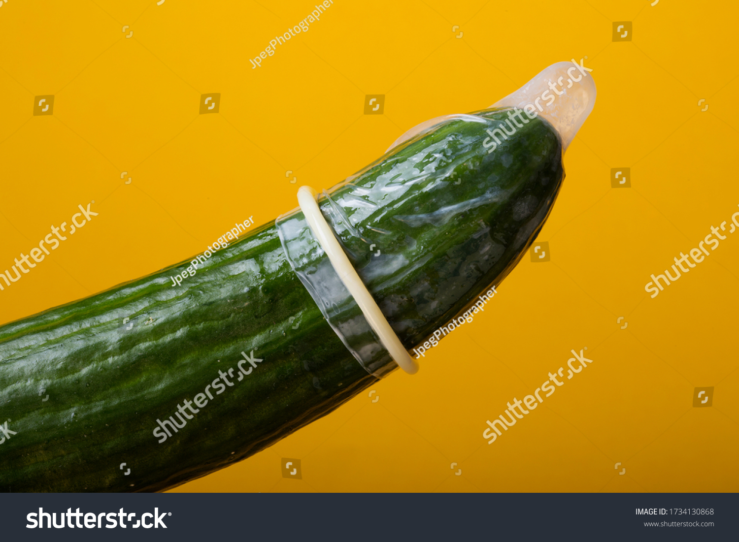 3 Long Foreskin Bilder Stockfotos Und Vektorgrafiken Shutterstock