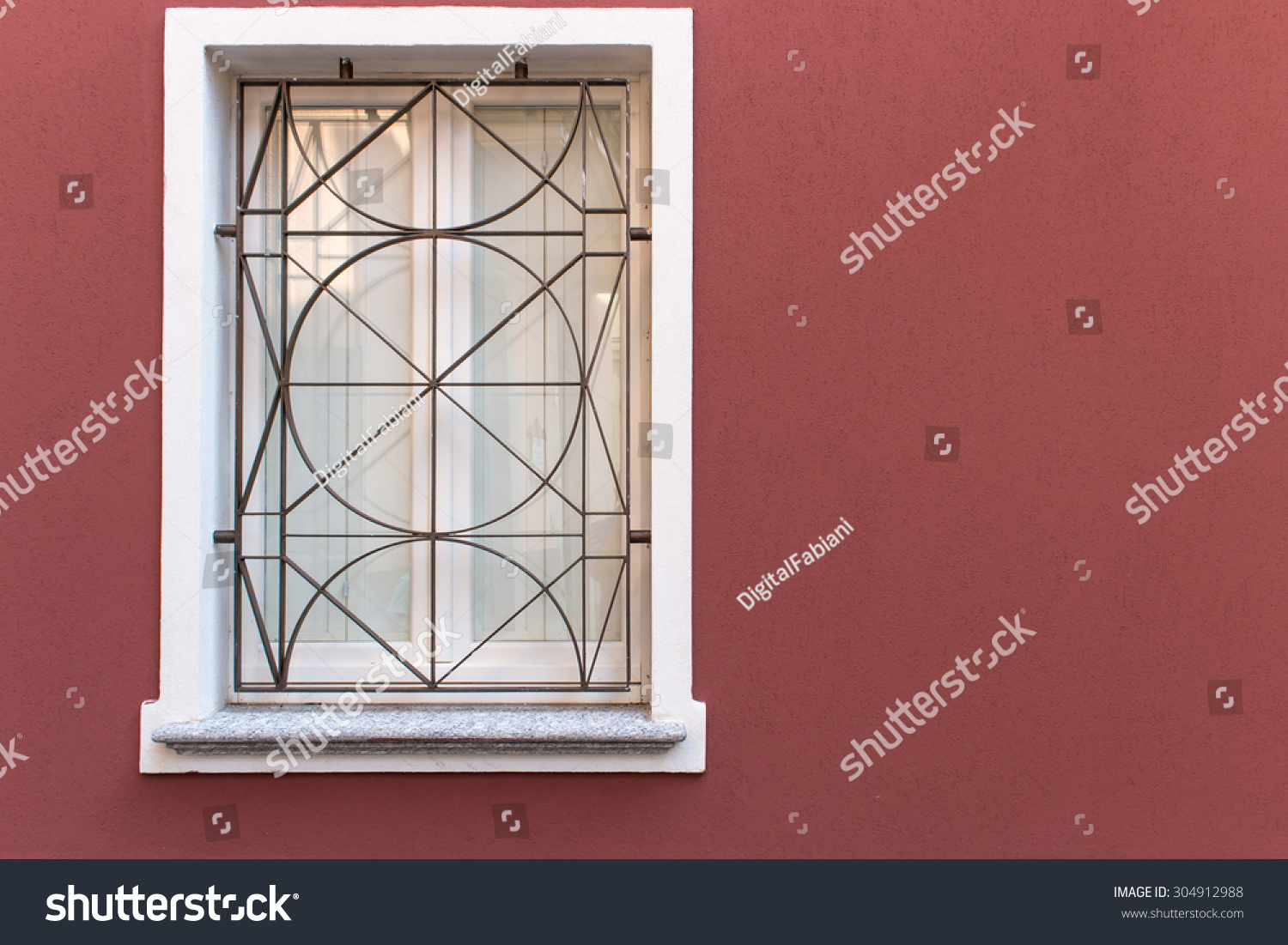 23,265 Grated window Images, Stock Photos & Vectors | Shutterstock