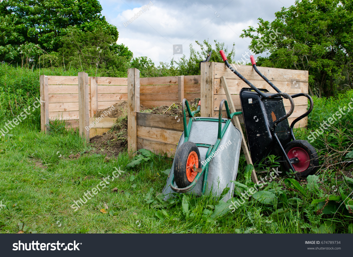 Compost Stock Photo 674789734 | Shutterstock