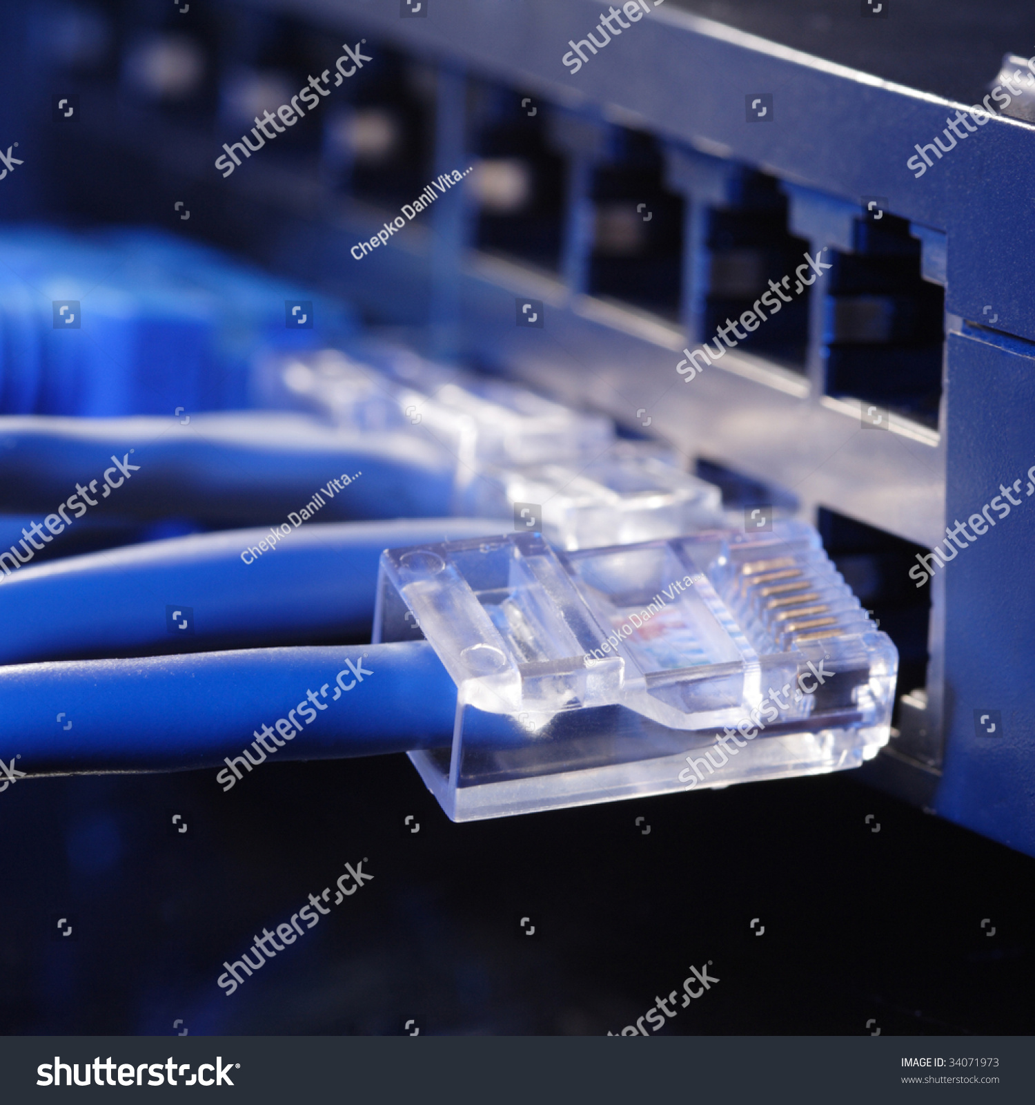 Computer Network Hub Stock Photo 34071973 : Shutterstock