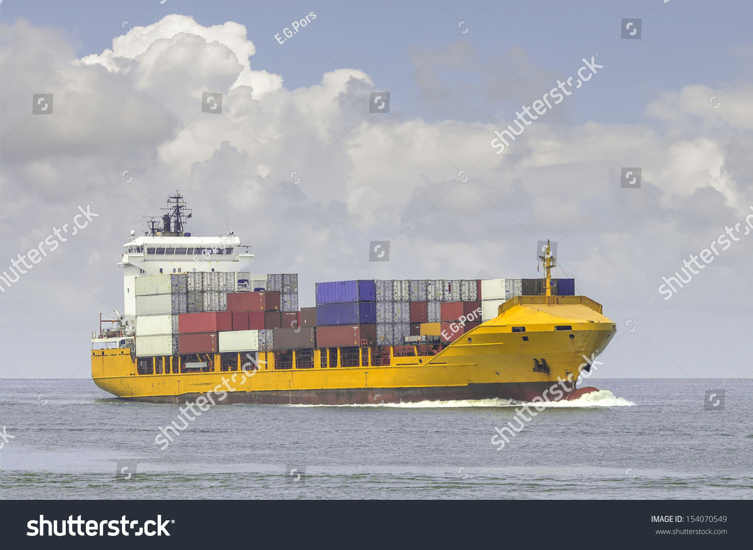 Container Ship Stock Photo 154070549 | Shutterstock