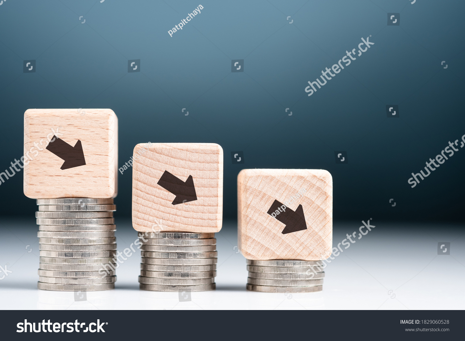 10,218 imágenes de Less money - Imágenes, fotos y vectores de stock ...