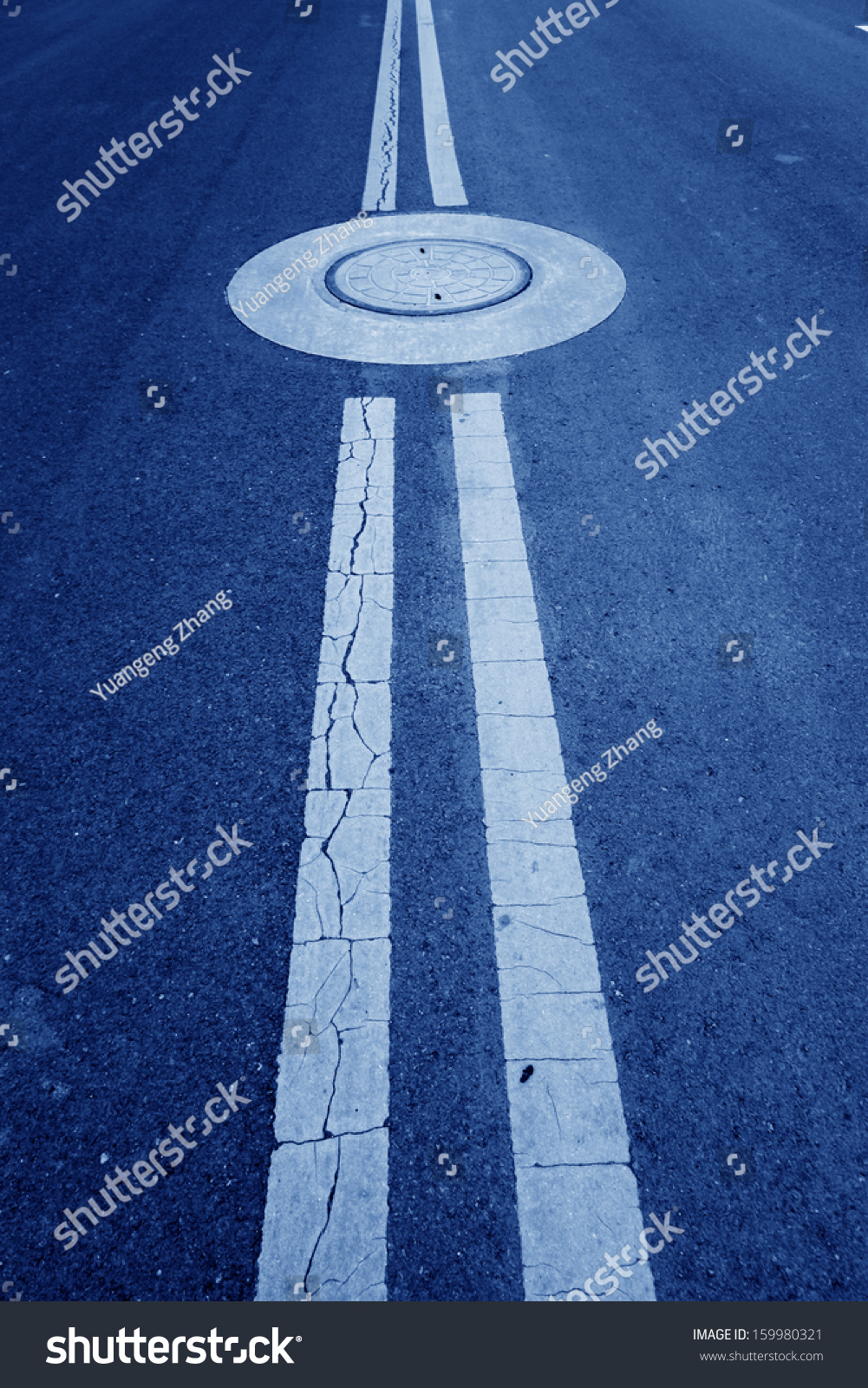Double Solid Lines On Road Stock Photo 159980321 | Shutterstock