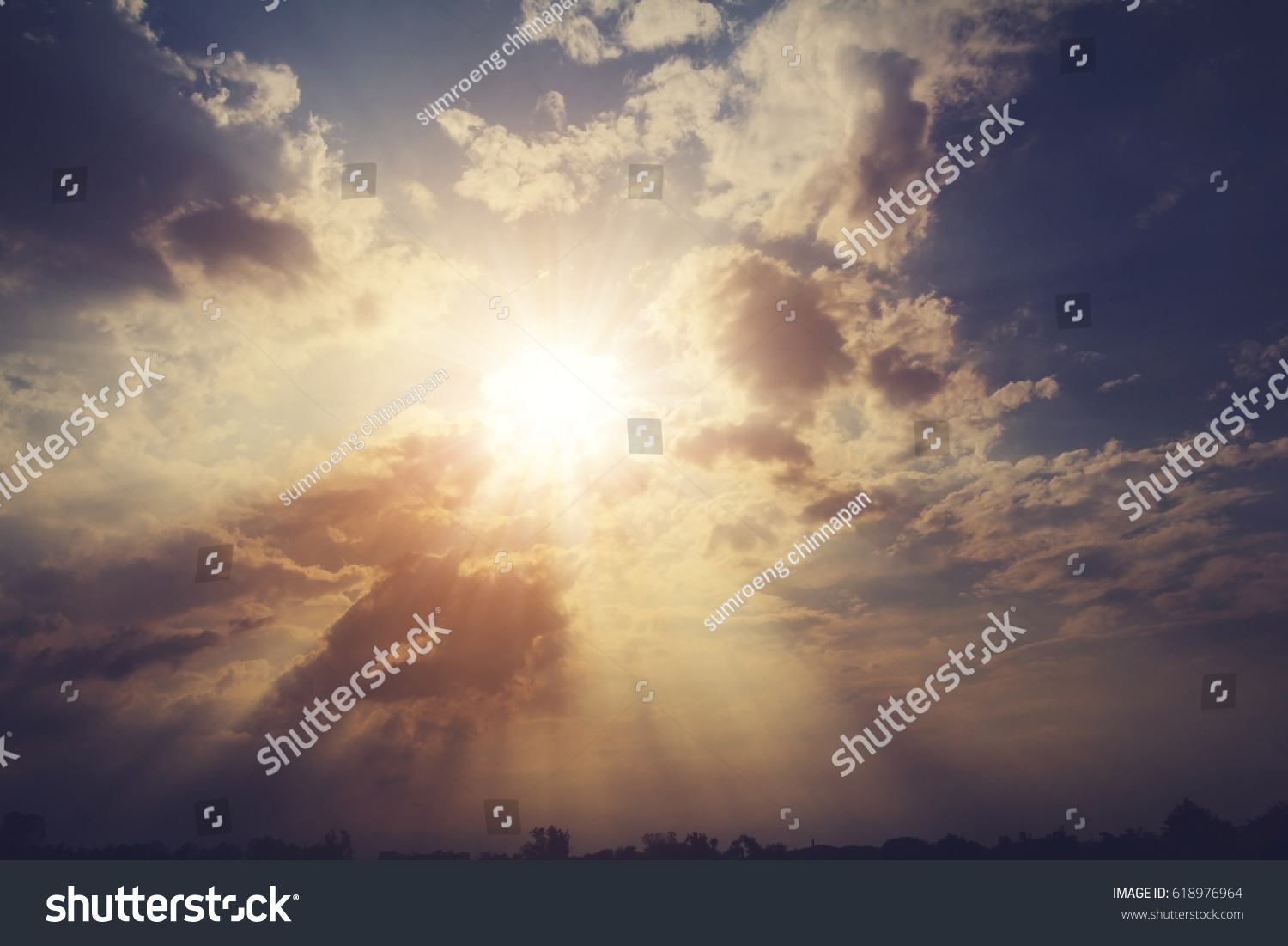 Dramatic Sky Light Ray Stock Photo (Edit Now) 618976964 - Shutterstock