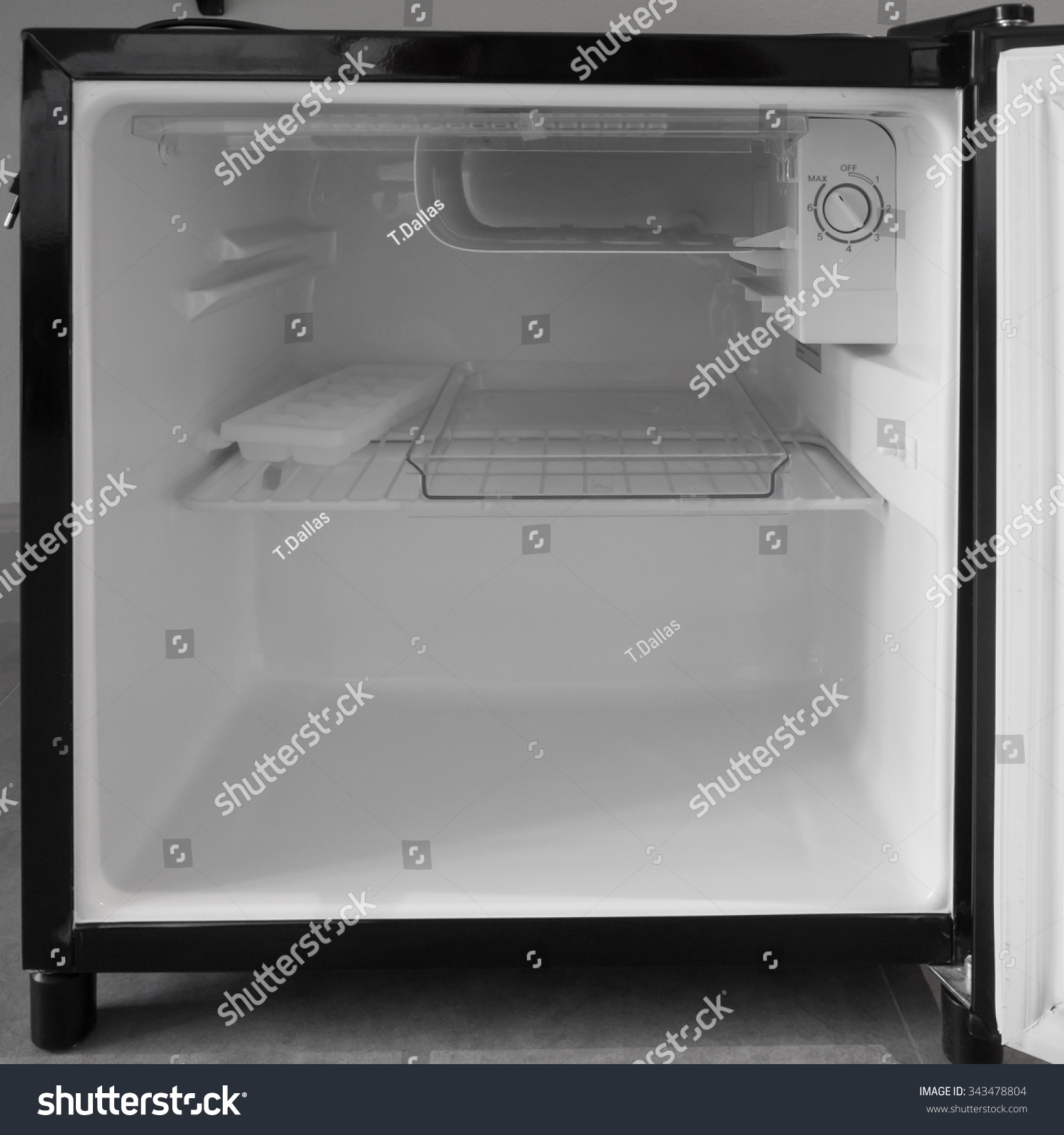 Empty Mini Fridge Stock Photo 343478804 | Shutterstock