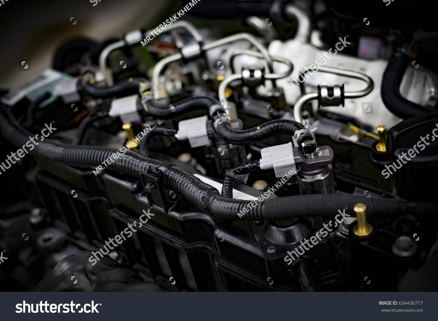 12,838 Car fuel system Images, Stock Photos & Vectors | Shutterstock