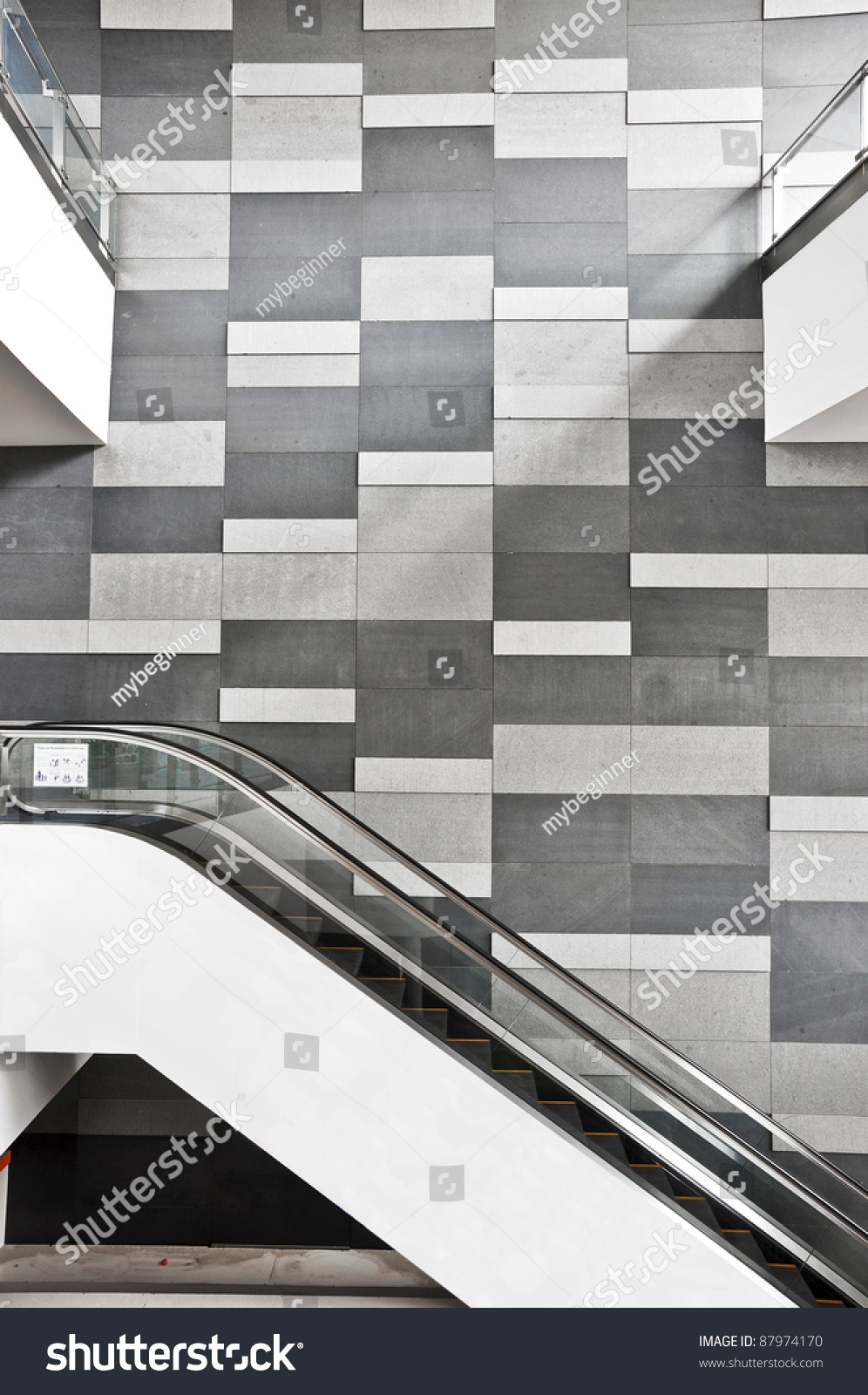 Escalator Side View Stock Photo 87974170 : Shutterstock