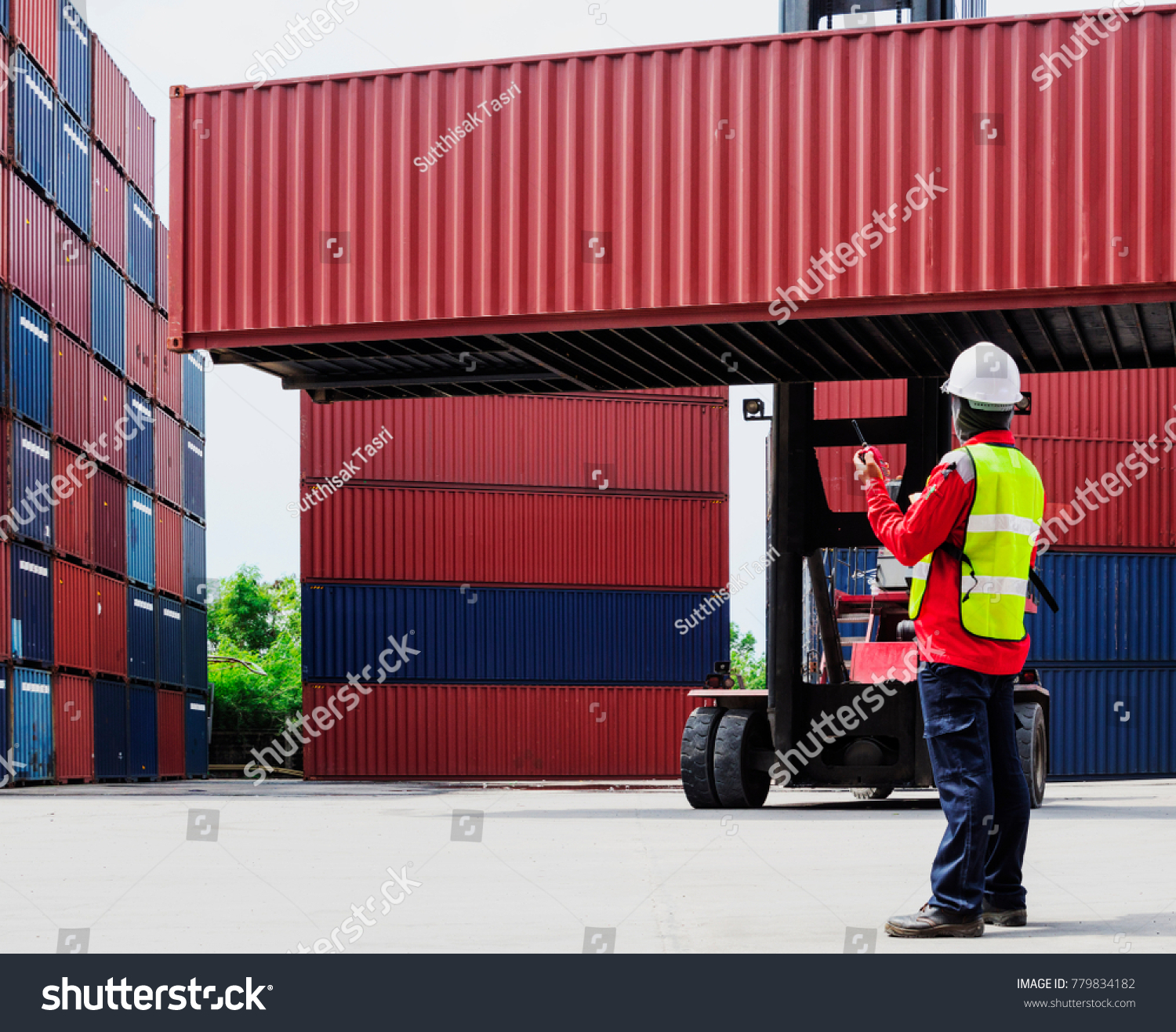 Foreman Control Shift Movement Containers Stock Photo 779834182 ...